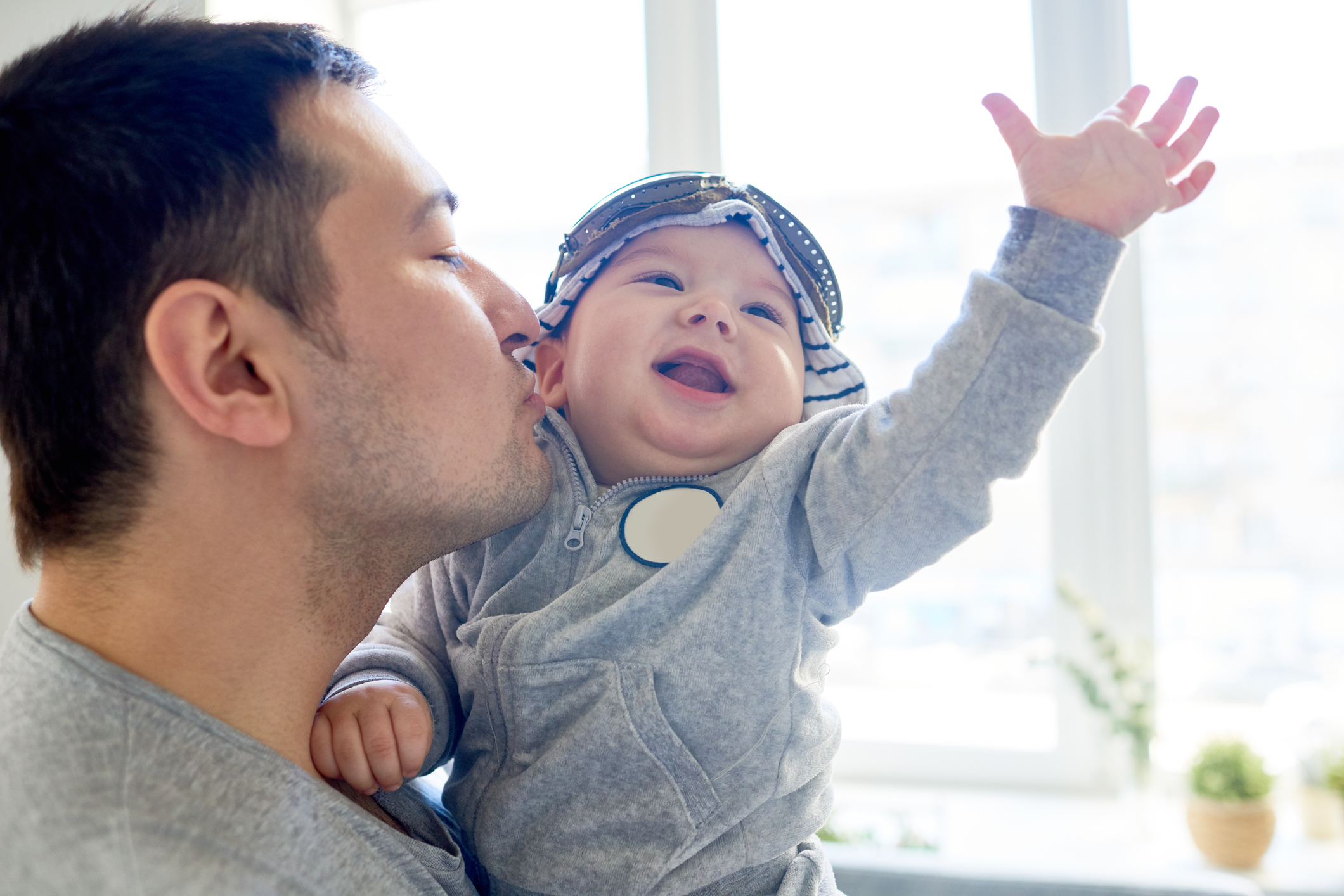 Three ways to invest for your children's futures | Fidelity Funds ...